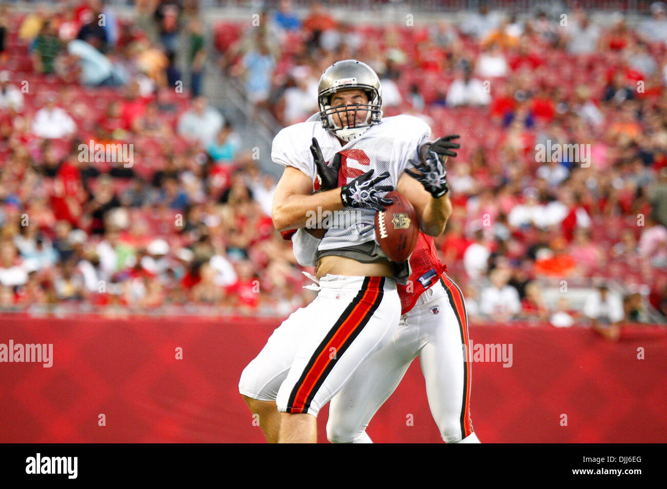 Running routes hi-res stock photography and images - Alamy