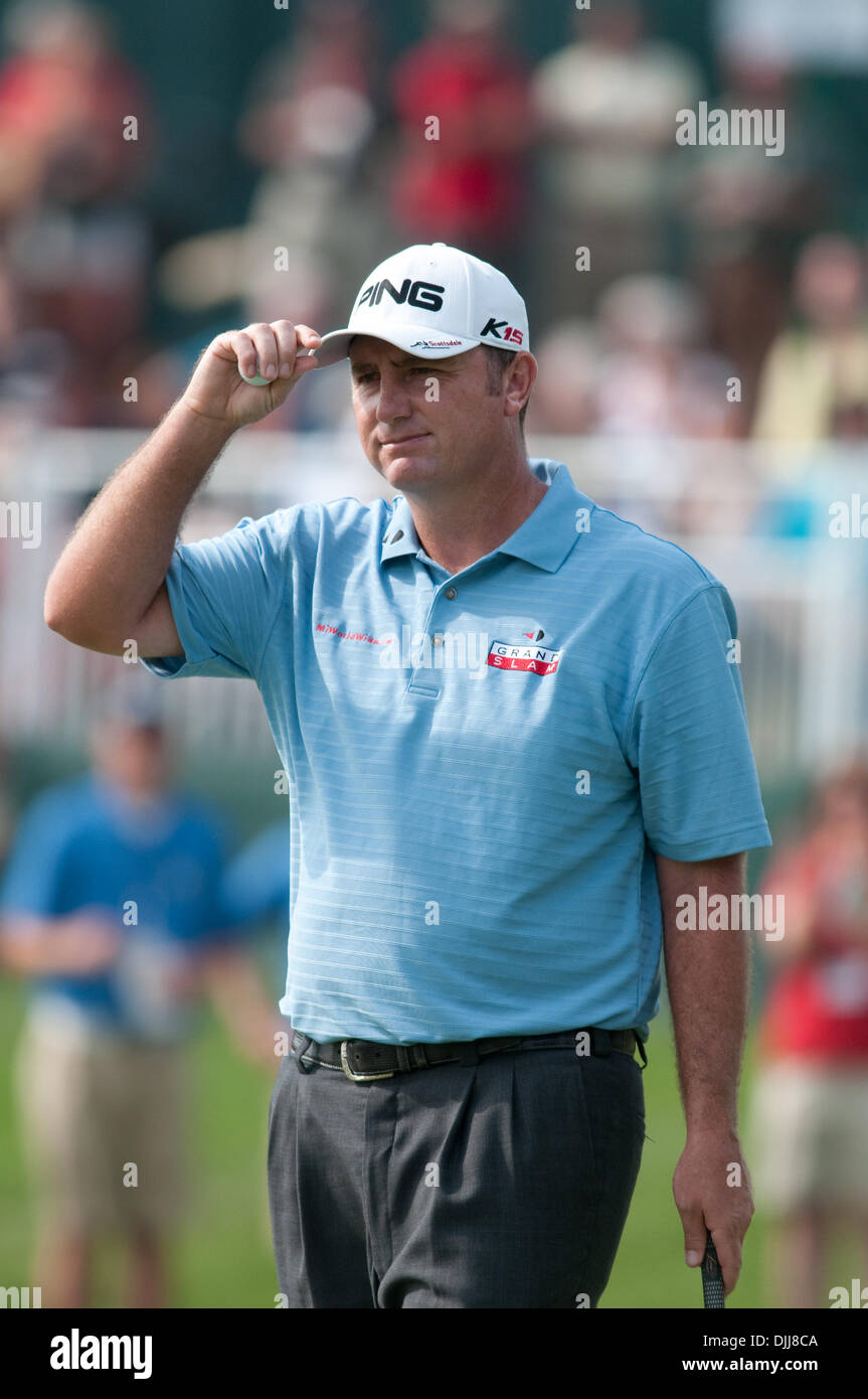 August 8, 2010: Professional golfer BILL LUNDE, finishes his final ...