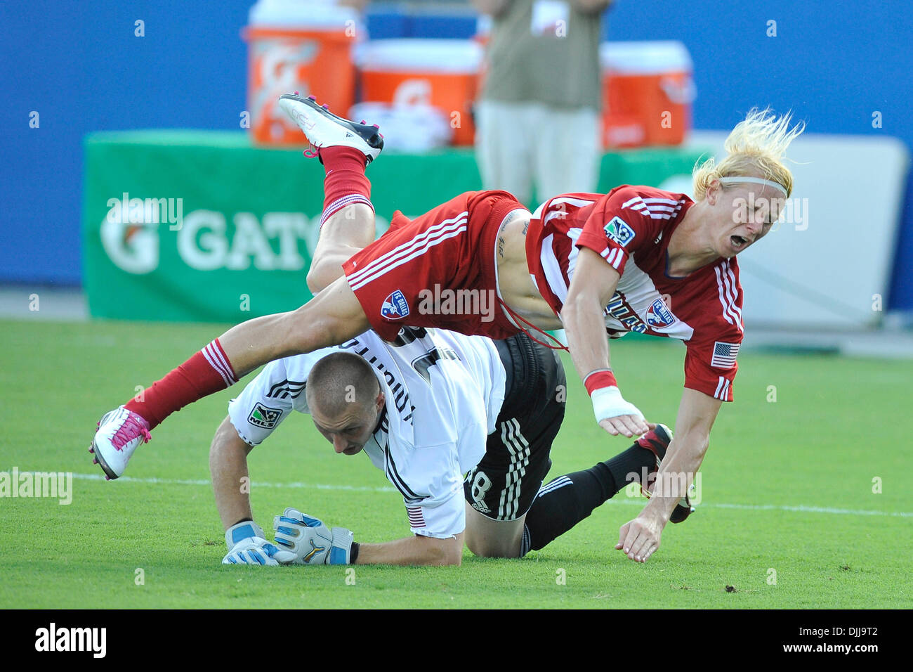 Brad knighton hi-res stock photography and images - Alamy