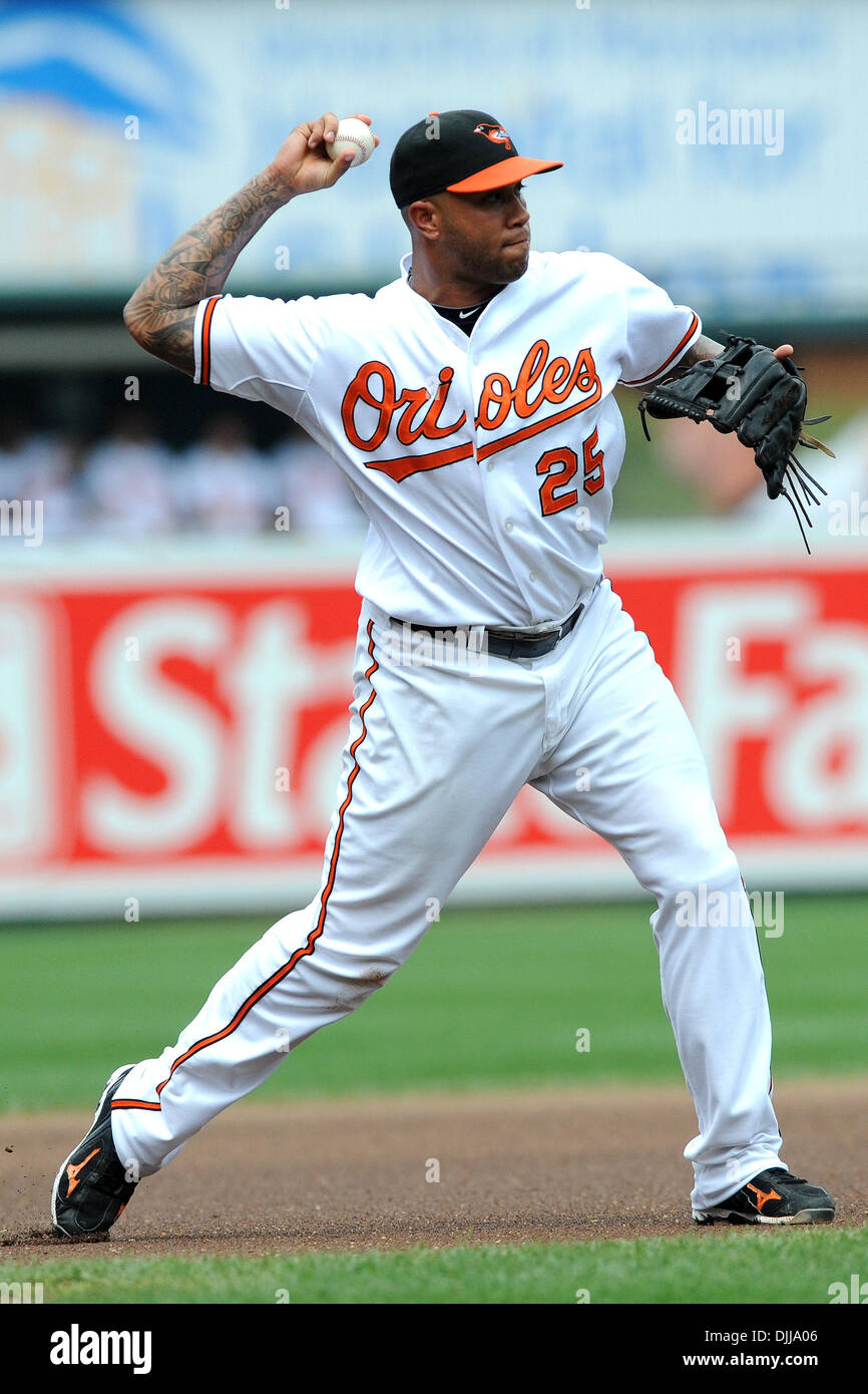 August 08, 2010: Baltimore Orioles third baseman Josh Bell (25) makes a ...
