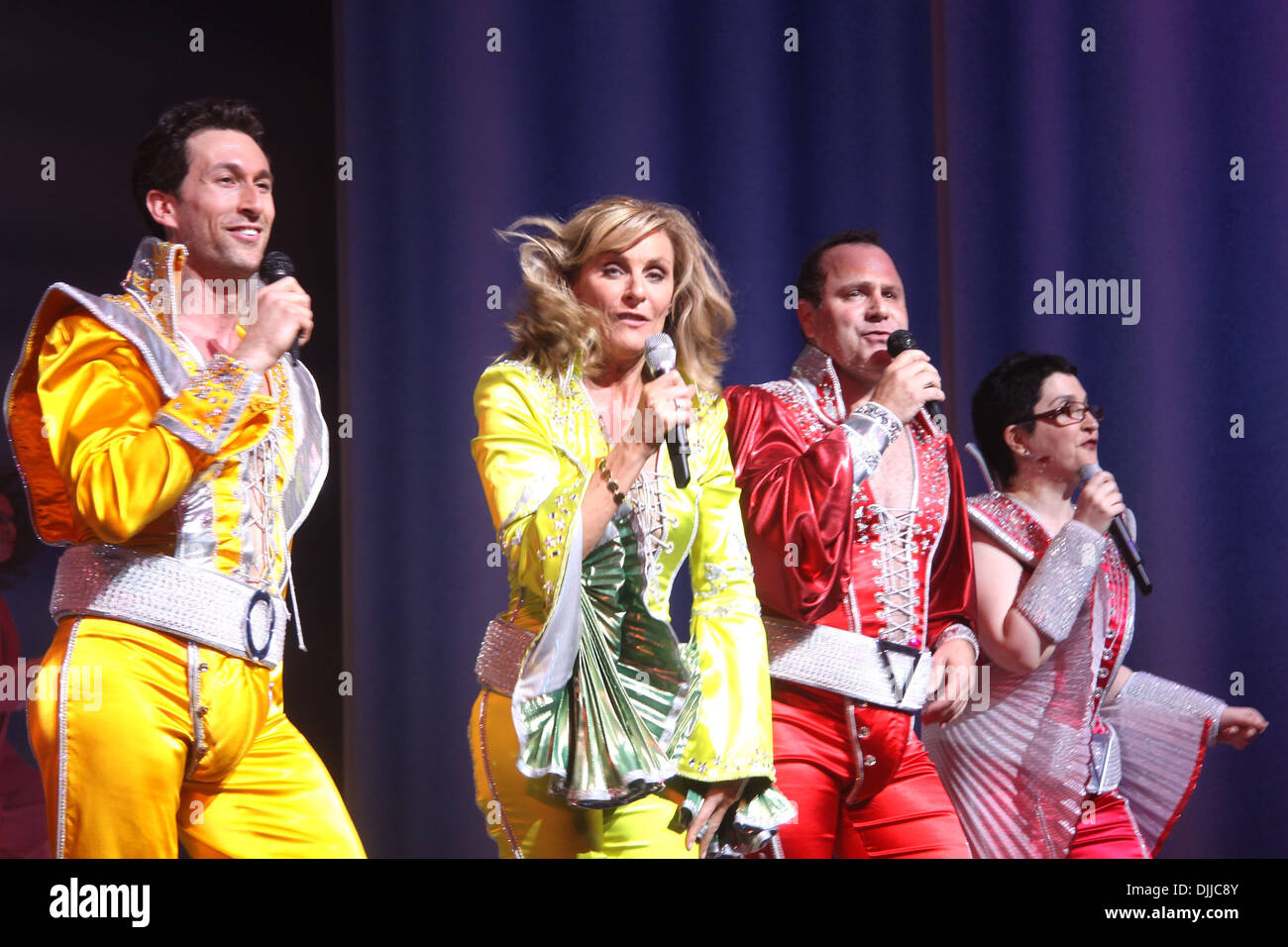 Aaron Lazar Judy McLane Daniel Cooney and Lauren Cohen Celebration for ...