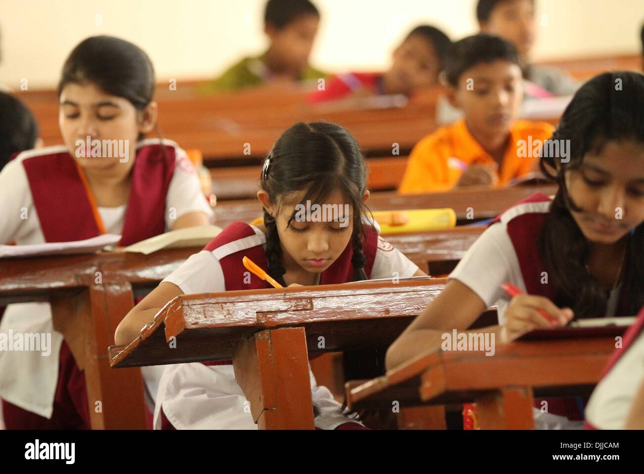 Bangladeshi students classroom hi-res stock photography and images - Alamy