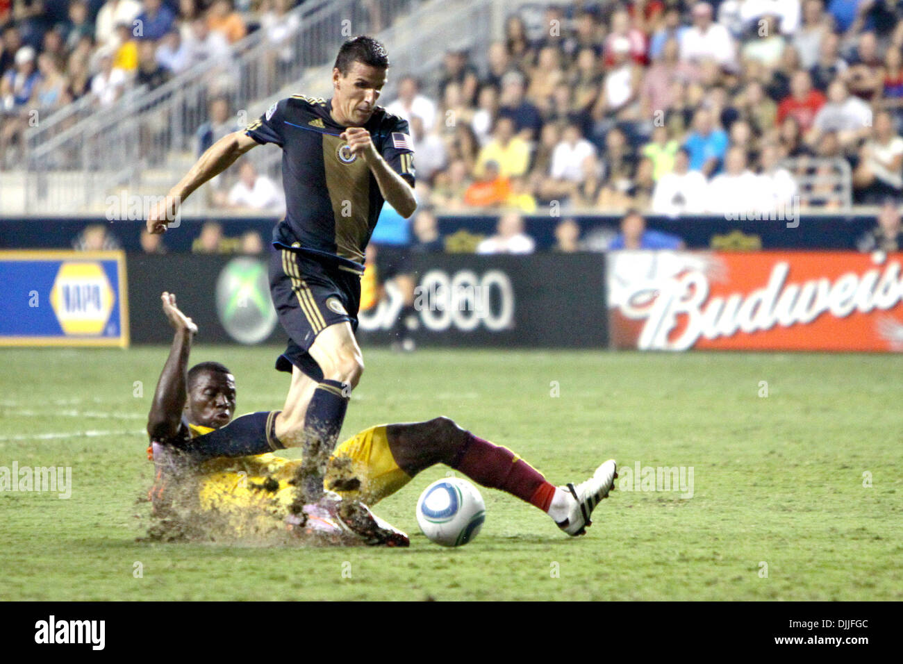 Philadelphia Union forward SEBASTIEN LE TOUX (#9) tangles with Real ...
