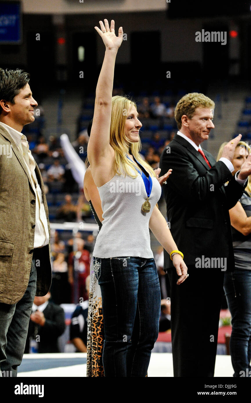 Gymnastics team trampoline hi-res stock photography and images - Alamy