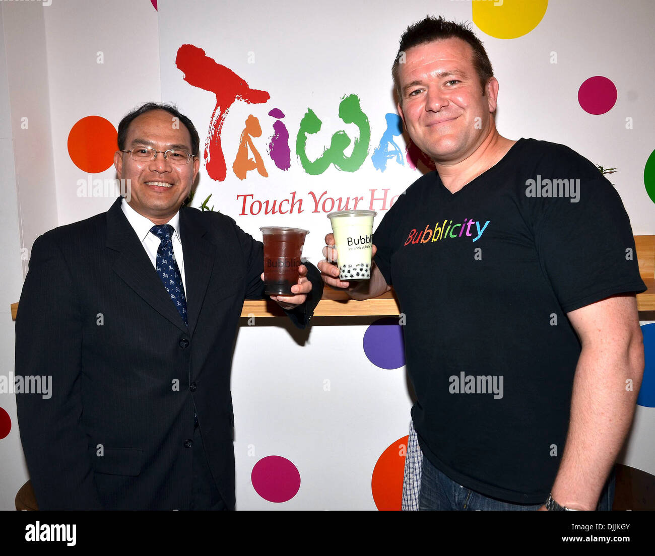 Dr Harry Ho-Jen Tseng Ronan Murphy Taiwan's Ambassador to Ireland Dr ...