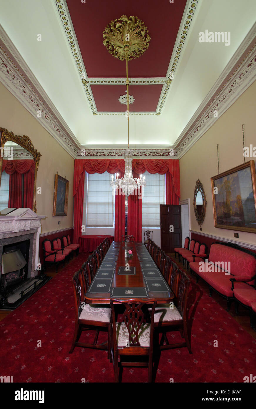 Inside mansion house hi-res stock photography and images - Alamy