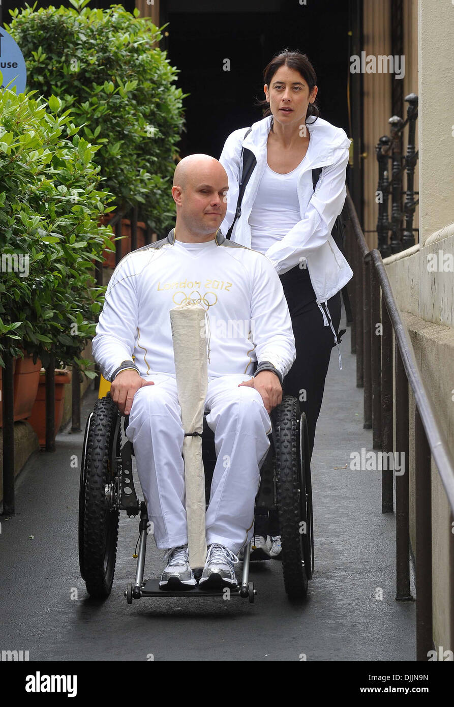 Mark Pollock and his fiancée Simone George London 2012 Olympic Torch ...