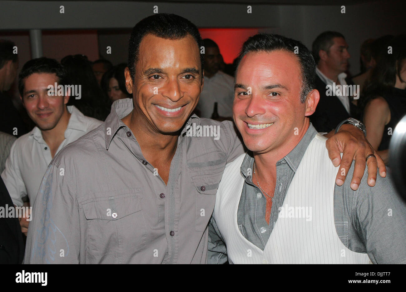 Jon secada hi-res stock photography and images - Alamy