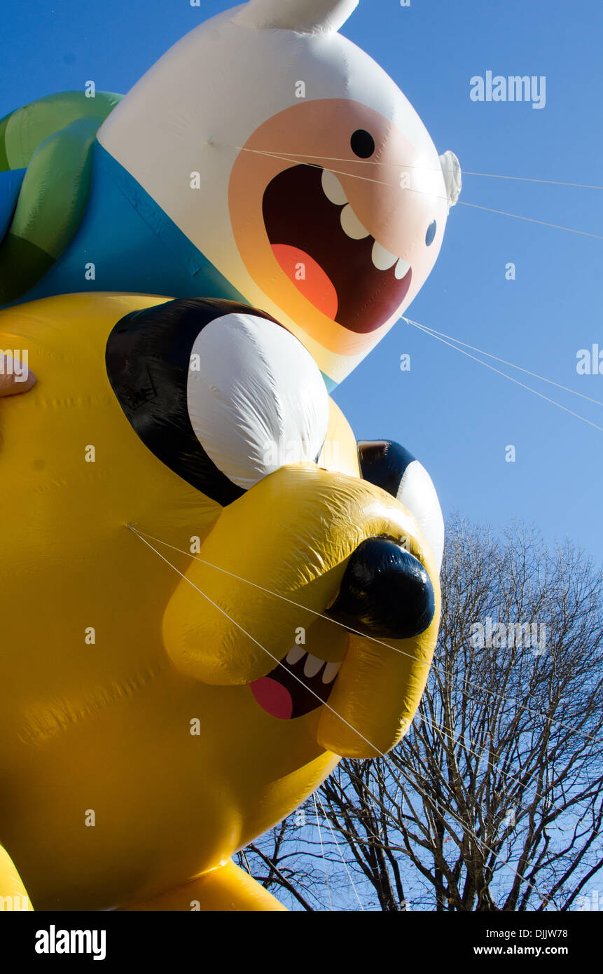 NEW YORK, NY, USA, Nov. 28, 2013. A balloon featuring Finn and Jake ...