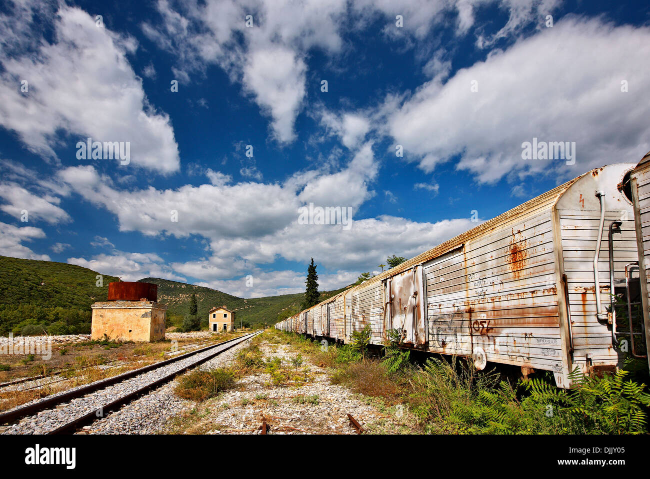Greek railways hi-res stock photography and images - Alamy