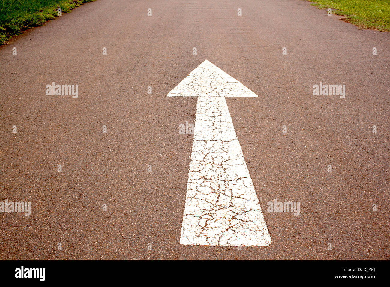 Road Markings Arrows Stock Photos & Road Markings Arrows Stock Images ...