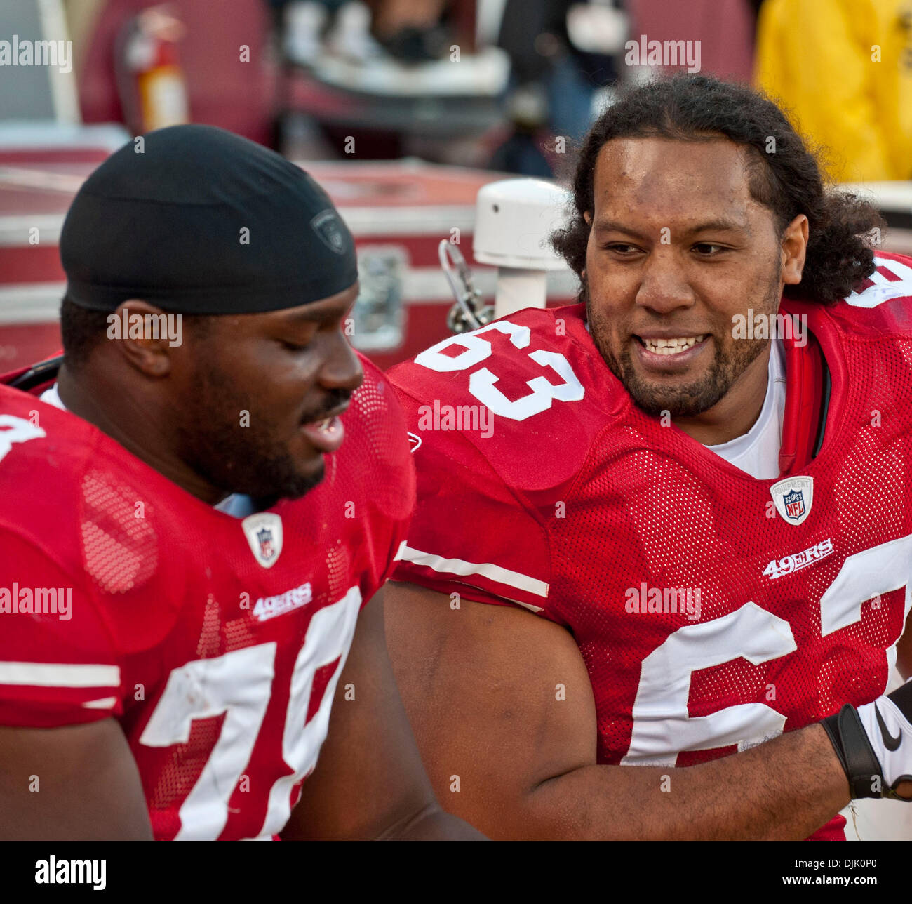 Minnesota vikings defensive end hi-res stock photography and images - Alamy