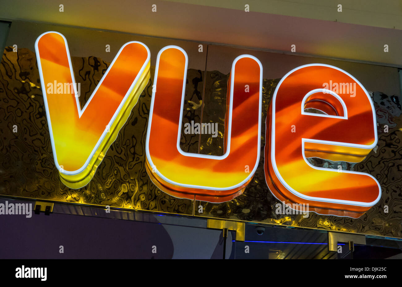 Illuminated cinema sign hi-res stock photography and images - Alamy