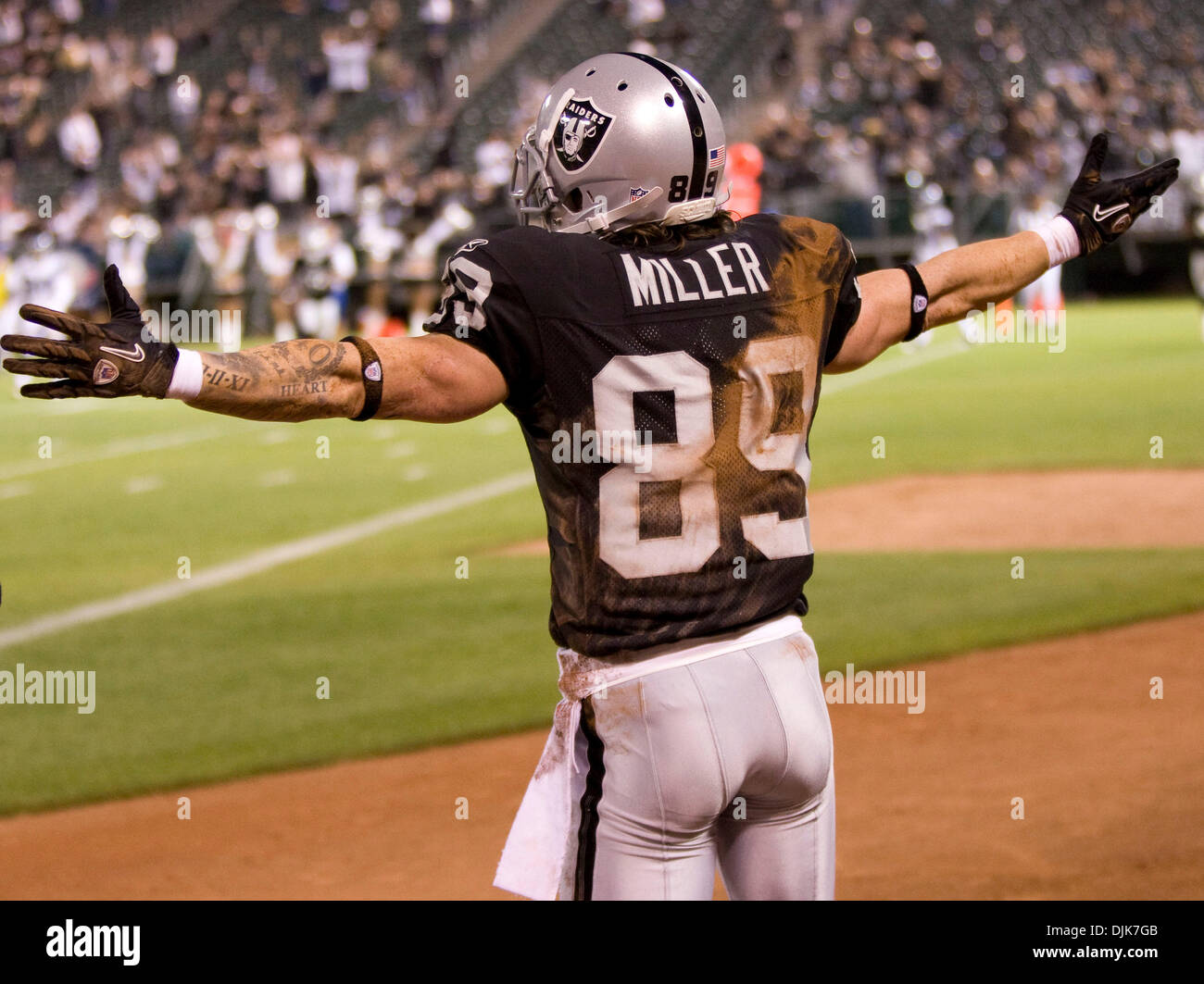 Nick miller hi-res stock photography and images - Alamy