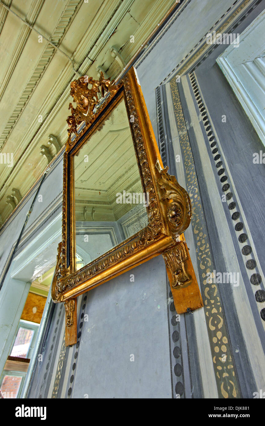 Jewish house interior hi-res stock photography and images - Alamy