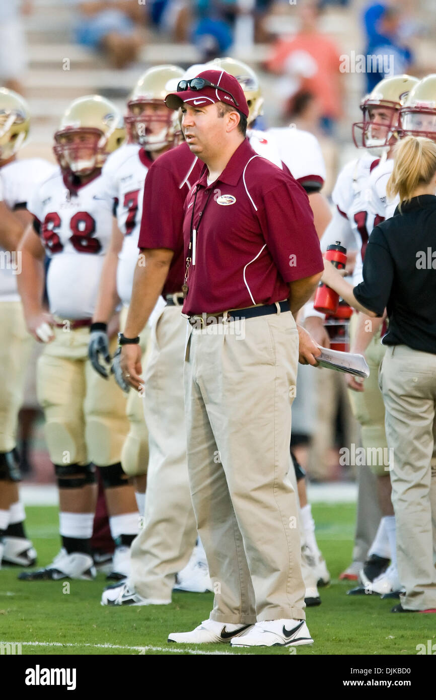Beat coach pete hi-res stock photography and images - Alamy