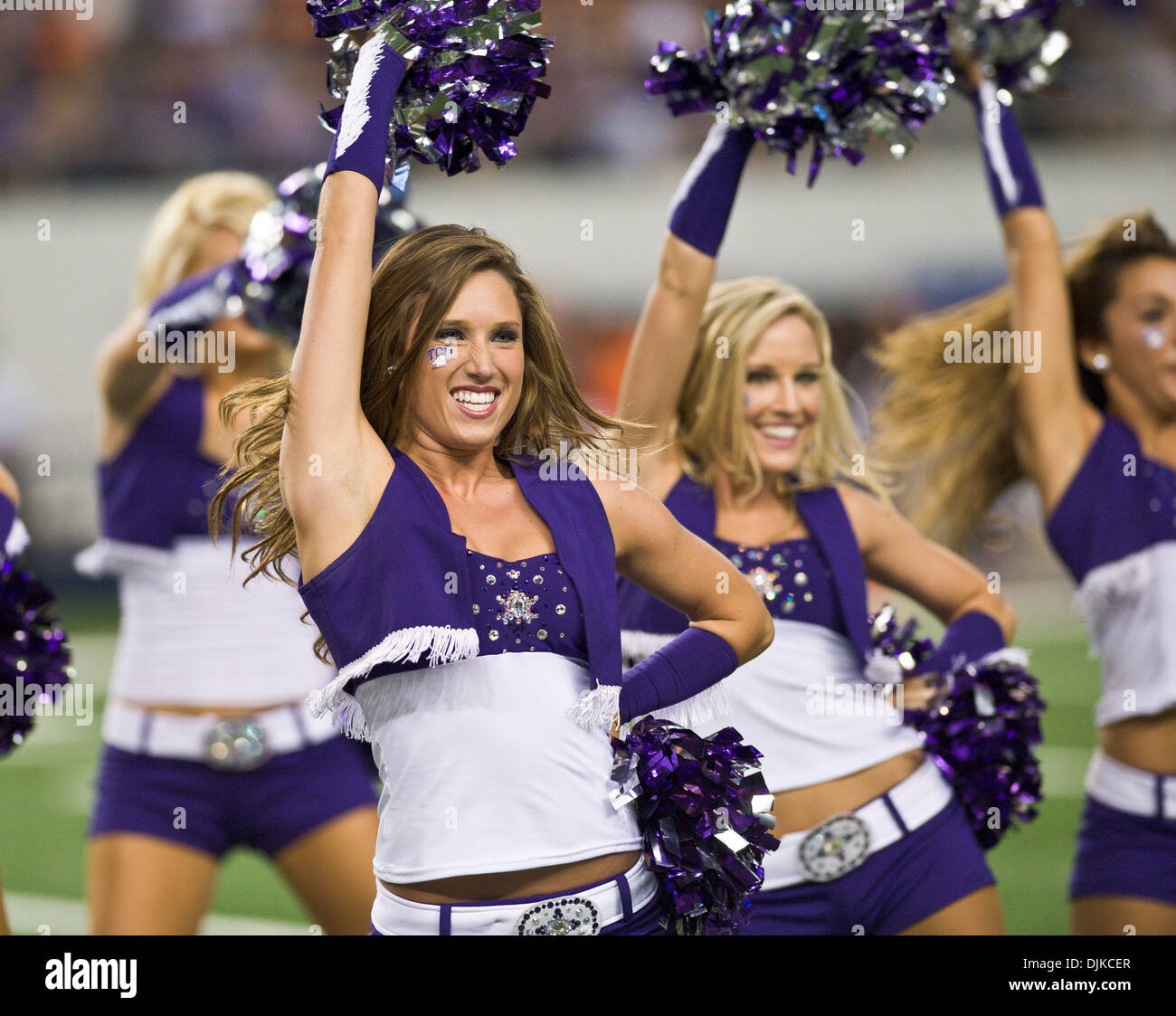 Tcu cheerleader hi-res stock photography and images - Alamy