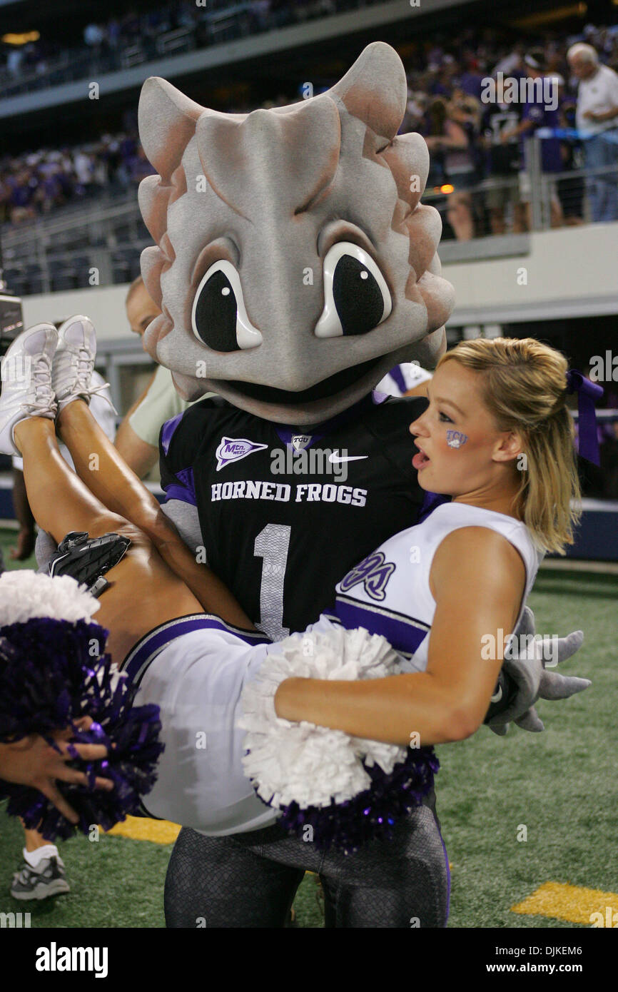 Tcu horned frogs mascot hi-res stock photography and images - Alamy