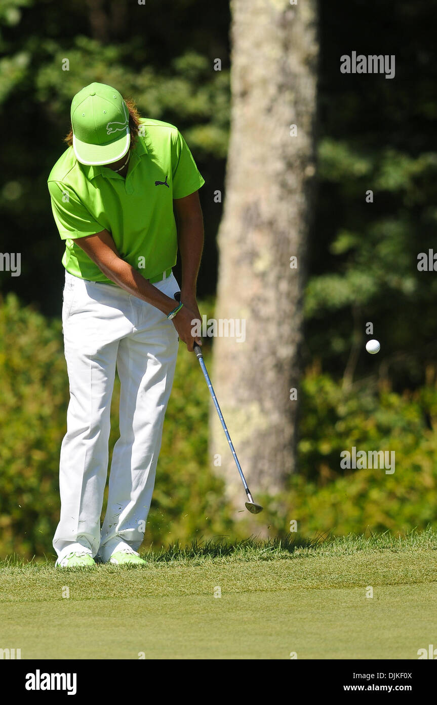 Rickie fowler of the united states hi-res stock photography and images ...