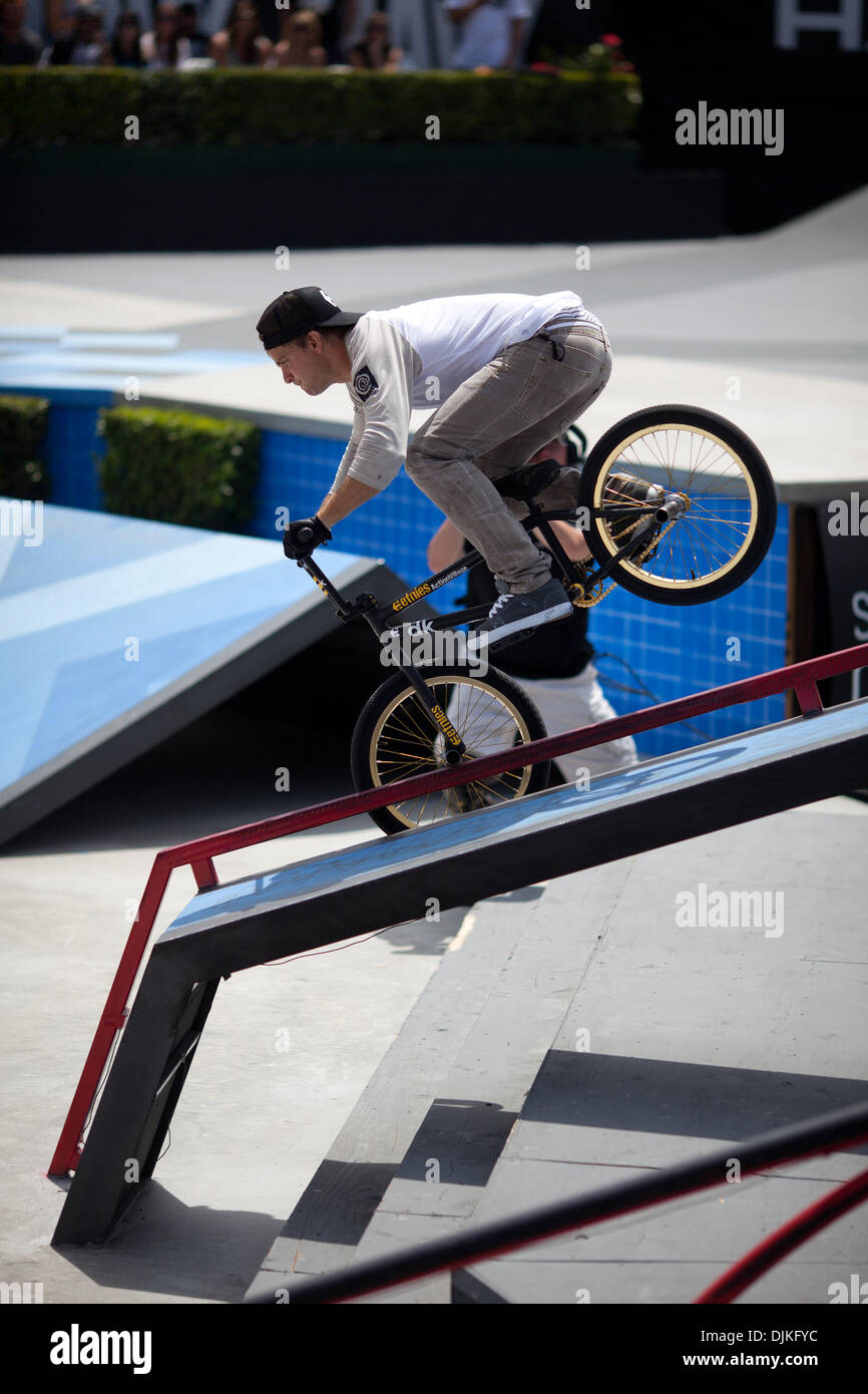 Sep. 05, 2010 - Los Angeles, CA, U.S - 1 August 2010: Brian Kachinsky ...