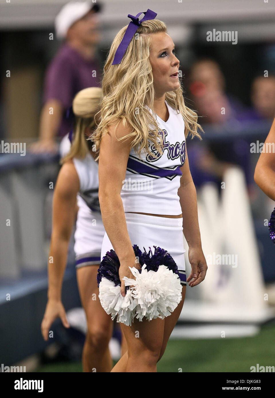 Tcu cheerleaders hi-res stock photography and images - Alamy