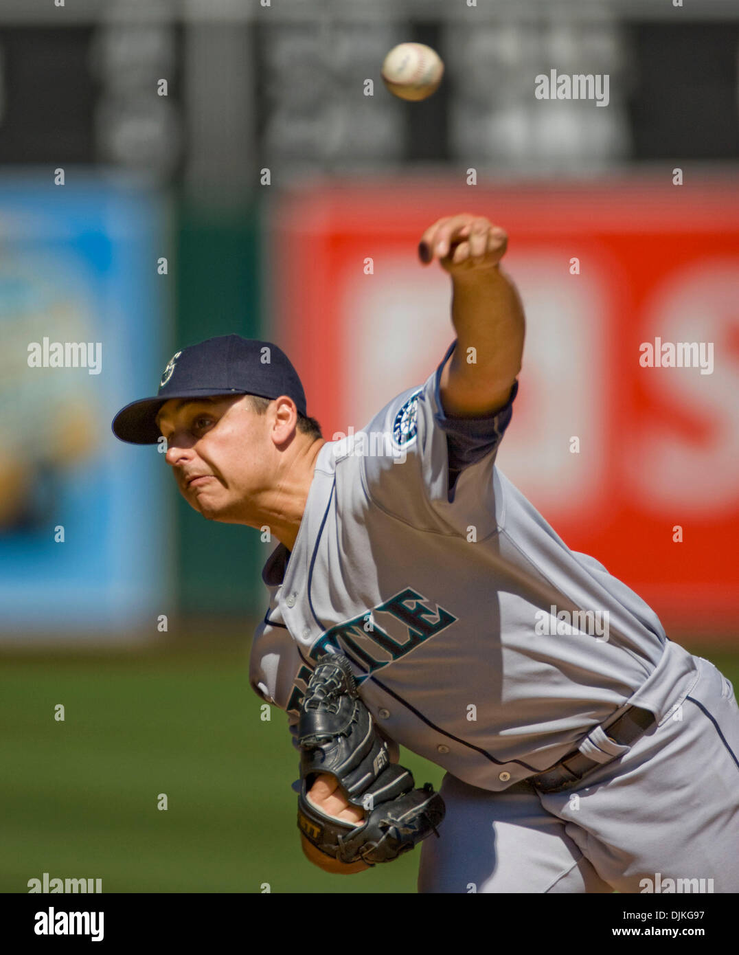 Jason vargas hi-res stock photography and images - Alamy