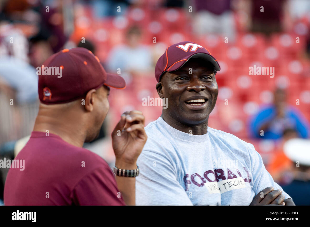 Former fedex hi-res stock photography and images - Alamy