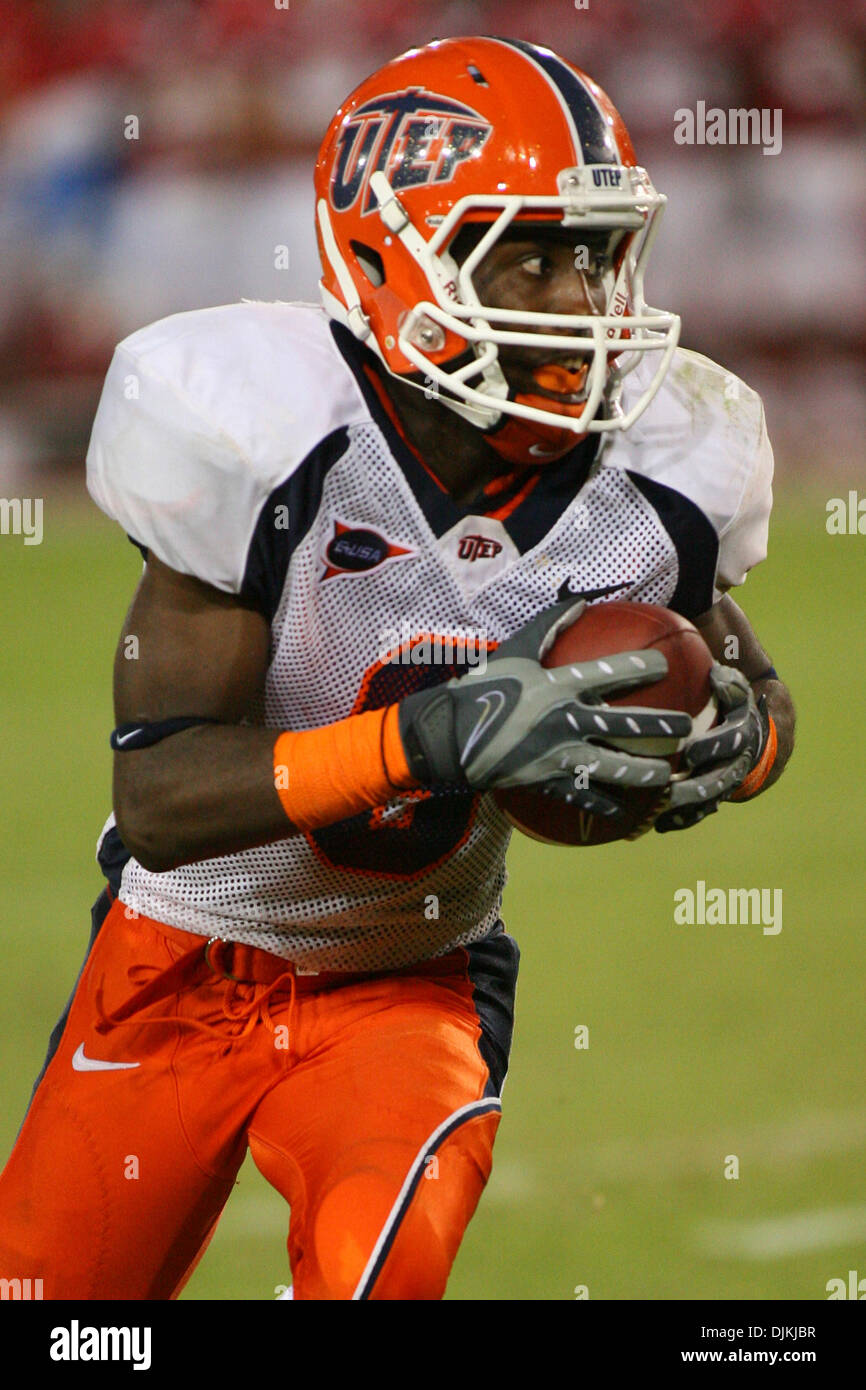 University of texas el paso miners hi-res stock photography and images ...