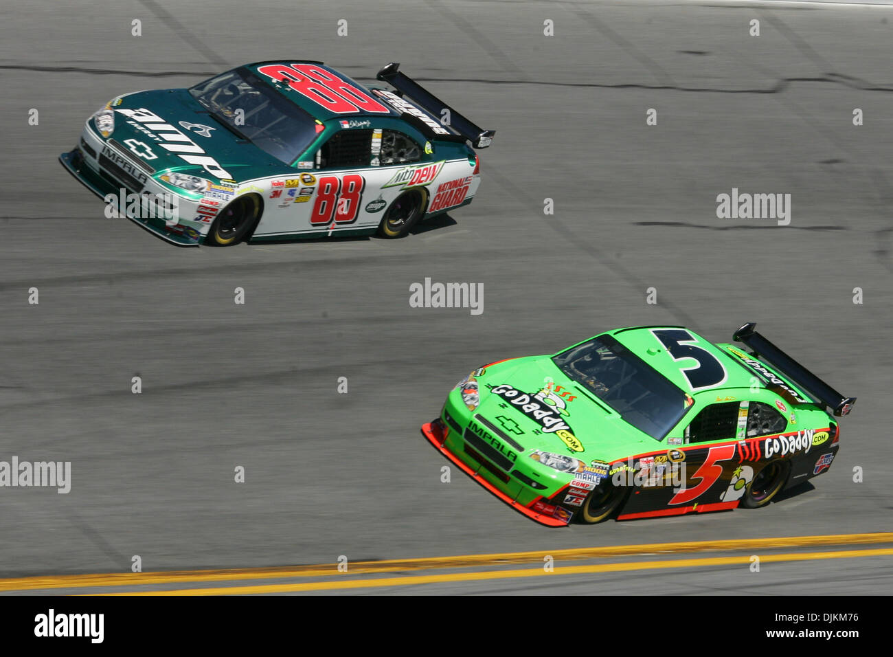 Mark Martin (5) and Dale Earnhardt Jr. race during the Daytona 500 at ...