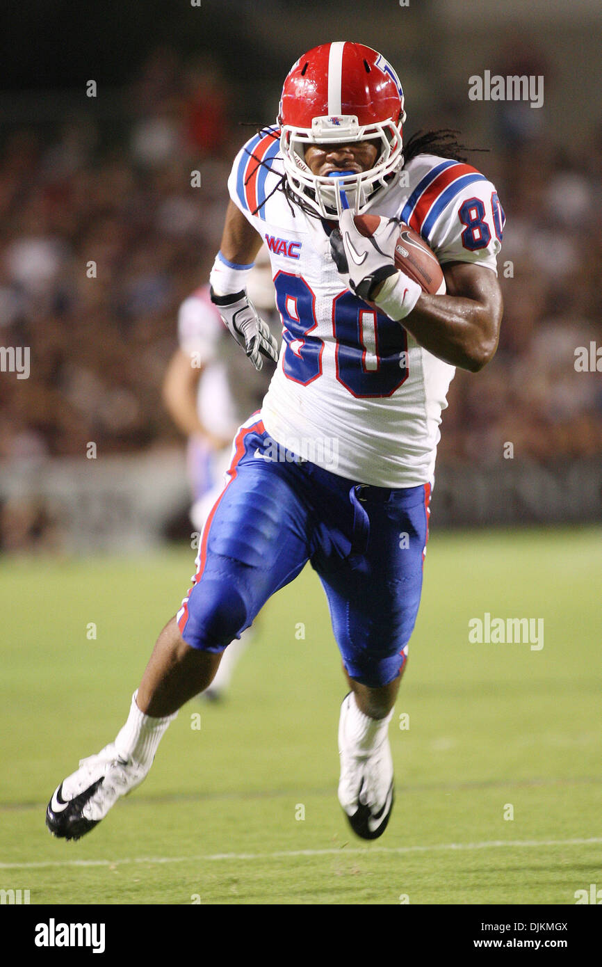 Sept 11, 2010: Louisiana Tech Bulldogs wide receiver Eric Harper (80 ...