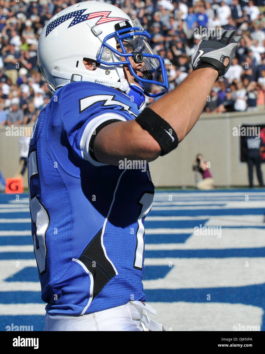 Jonathan fielding hi-res stock photography and images - Alamy