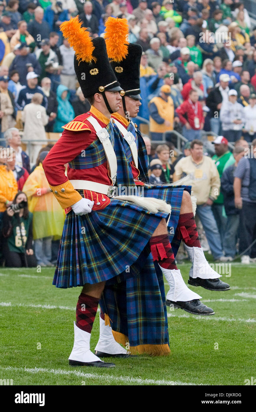Notre dame fighting irish flag hi-res stock photography and images - Alamy
