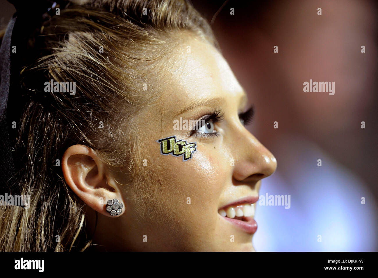 Ucf knights cheerleaders hi-res stock photography and images - Alamy