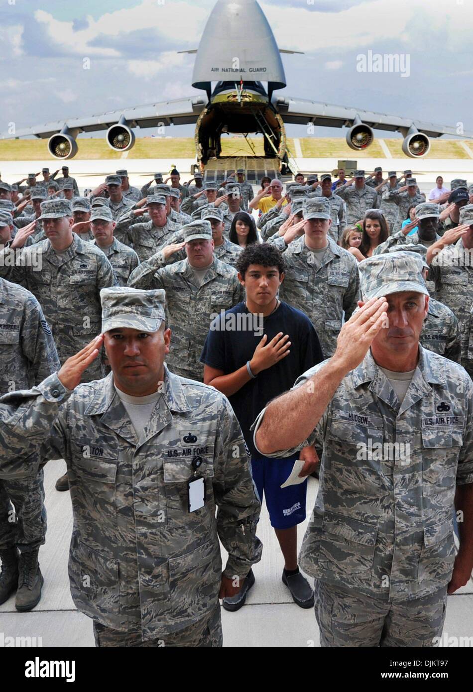 Chief master sergeant hi-res stock photography and images - Alamy