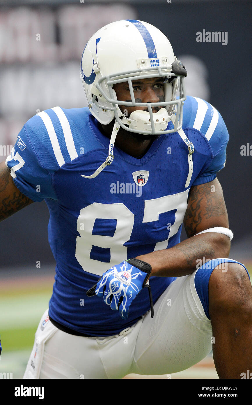 Indianapolis colts wide receiver hi-res stock photography and images ...