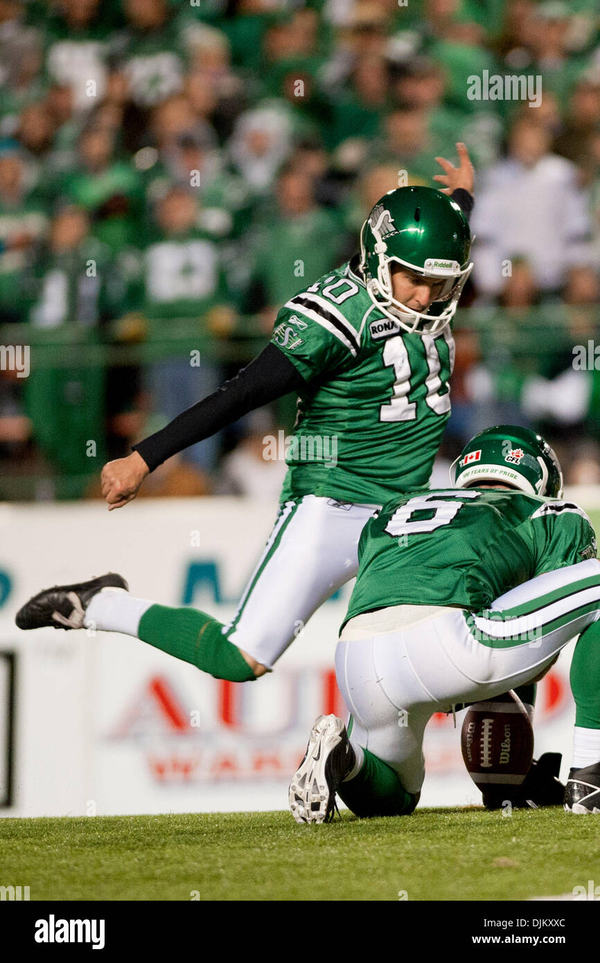 Calgary stampeders field goal kicker hi-res stock photography and ...