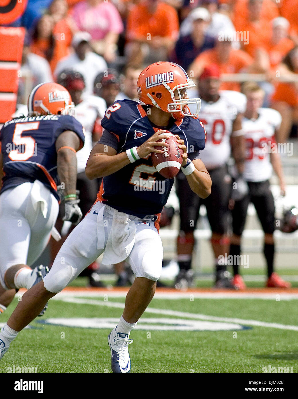 Northern illinois huskies football hi-res stock photography and images ...