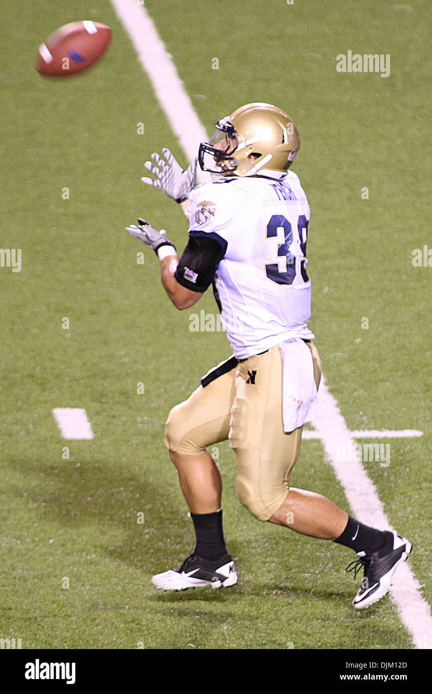 Navy fullback alexander teich 39 hi-res stock photography and images ...