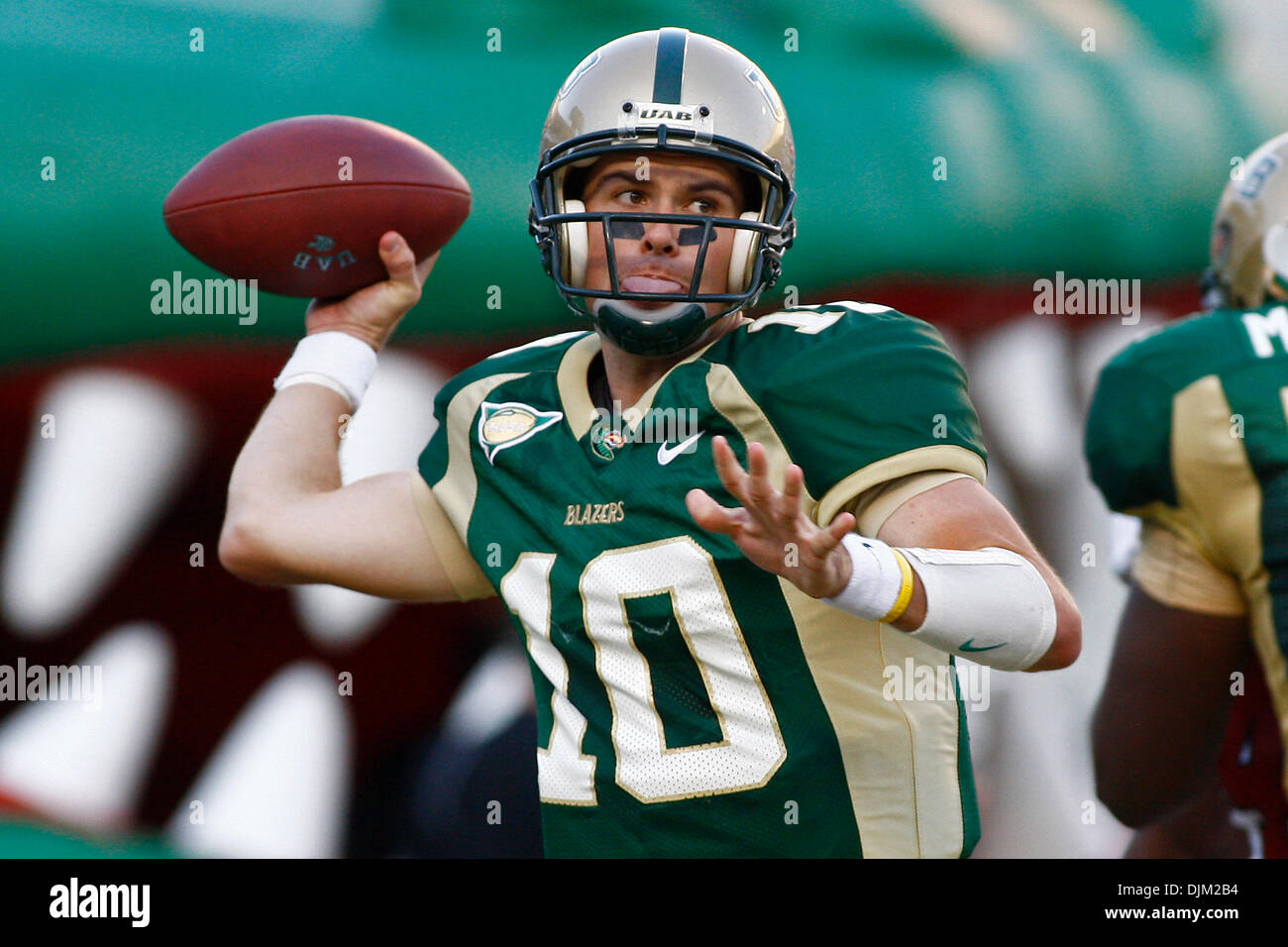Sept. 18, 2010 - Birmingham, Al, United States of America - UAB Blazers ...