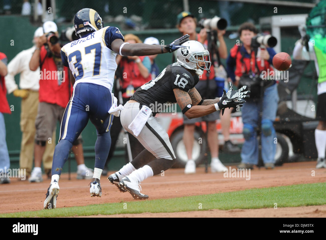 Oakland raiders wide receiver louis murphy hi-res stock photography and ...