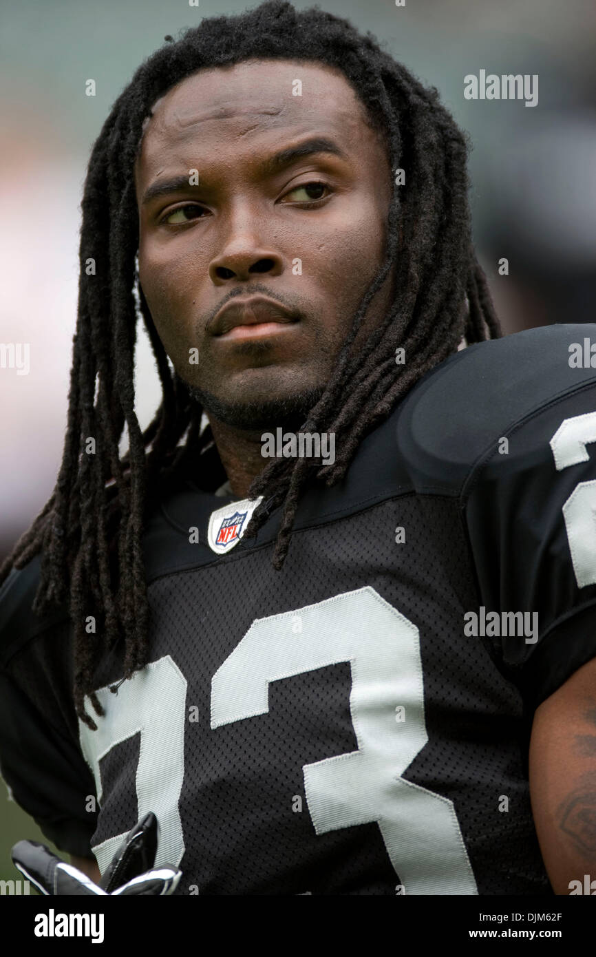 Sept. 19, 2010 - Oakland, California, U.S. - Oakland Raiders cornerback ...