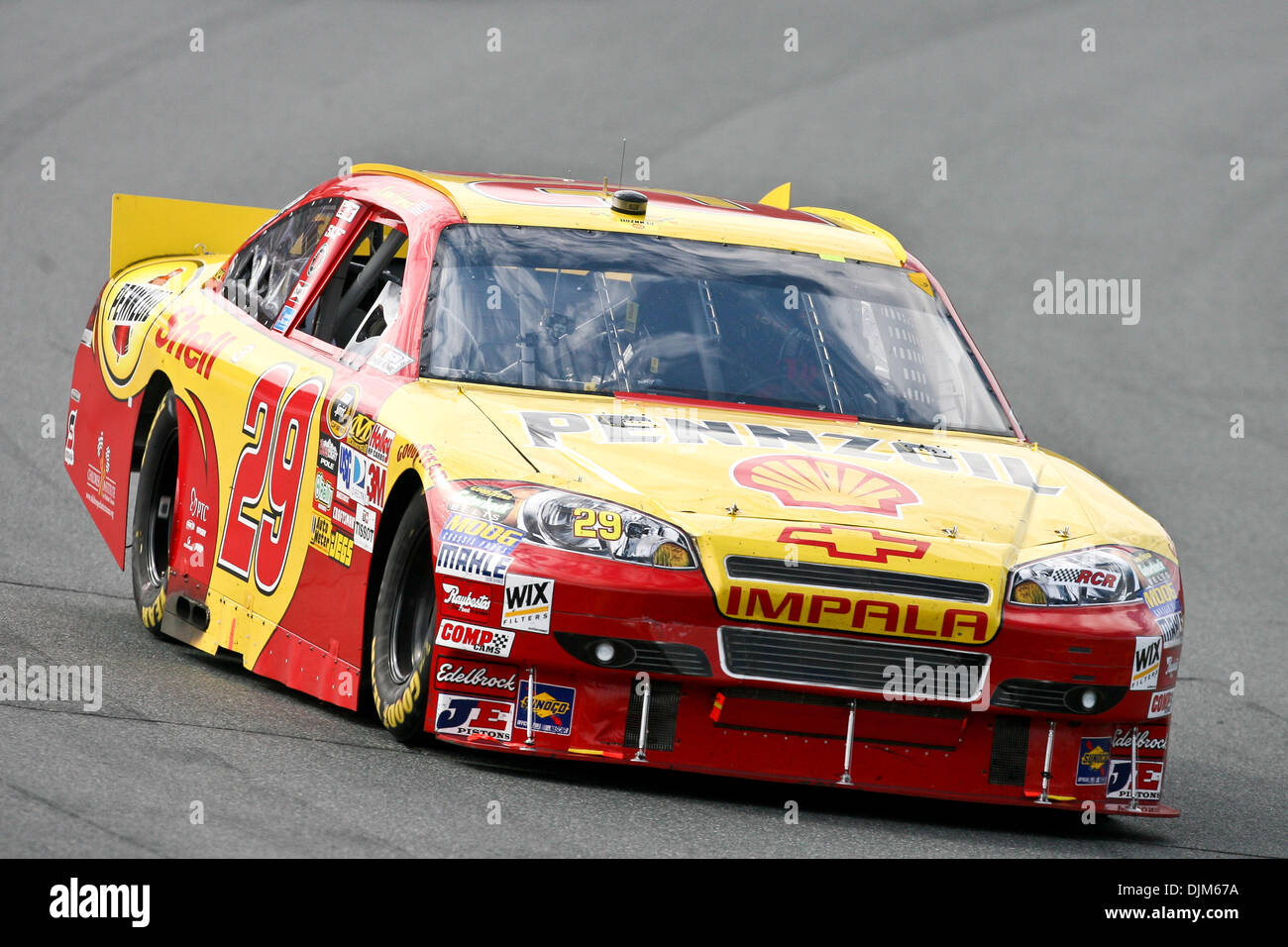 Pennzoil race car hi-res stock photography and images - Alamy
