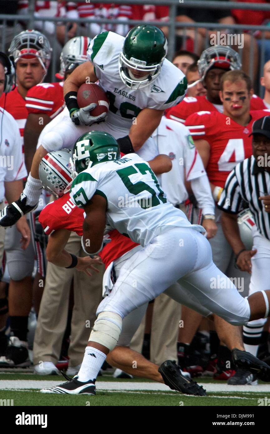 Downard hi-res stock photography and images - Alamy