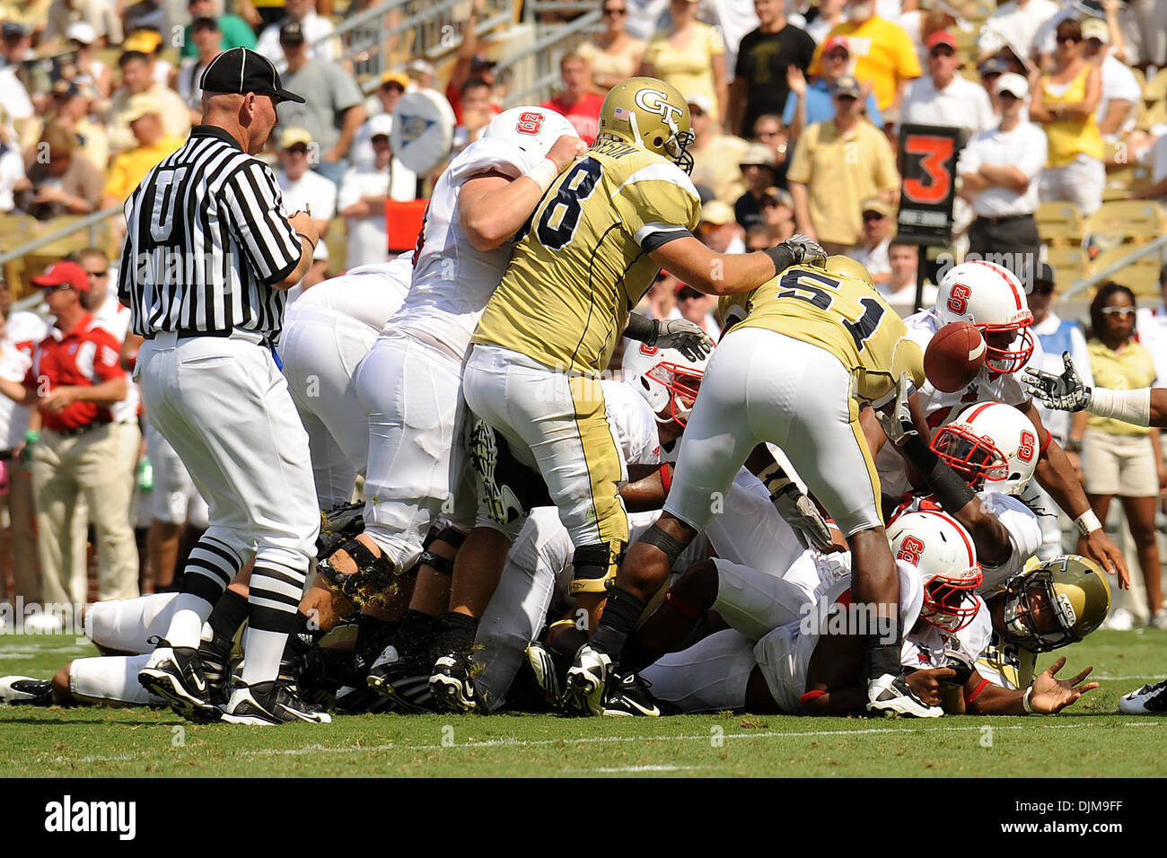 Sept. 25, 2010 - Atlanta, Georgia, United States of America - The ball ...