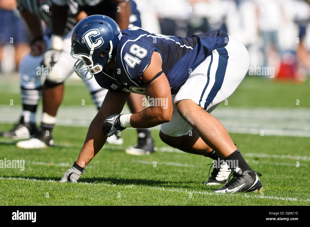 Three point stance hi-res stock photography and images - Alamy