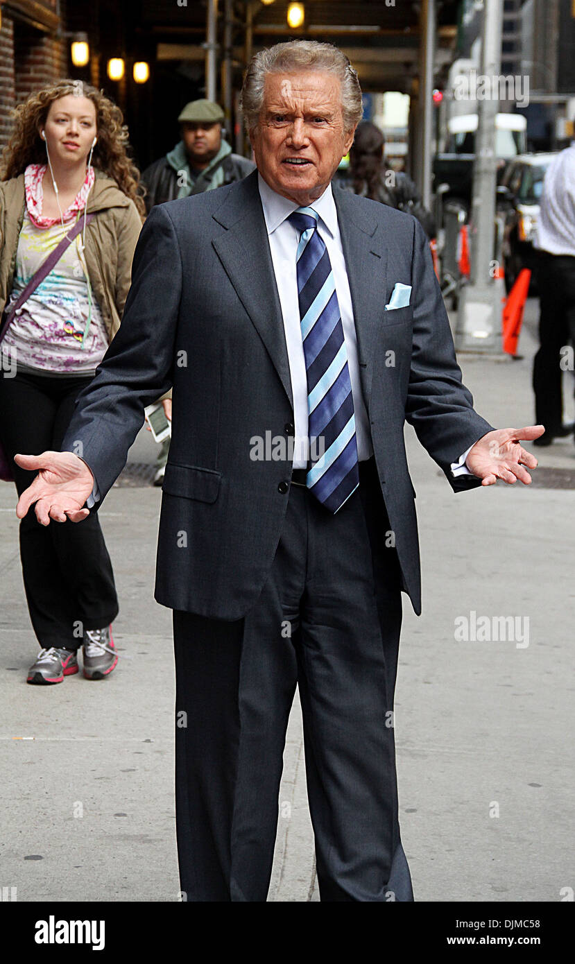 Regis Philbin Celebrities arrive at Ed Sullivan Theater for 'The Late ...