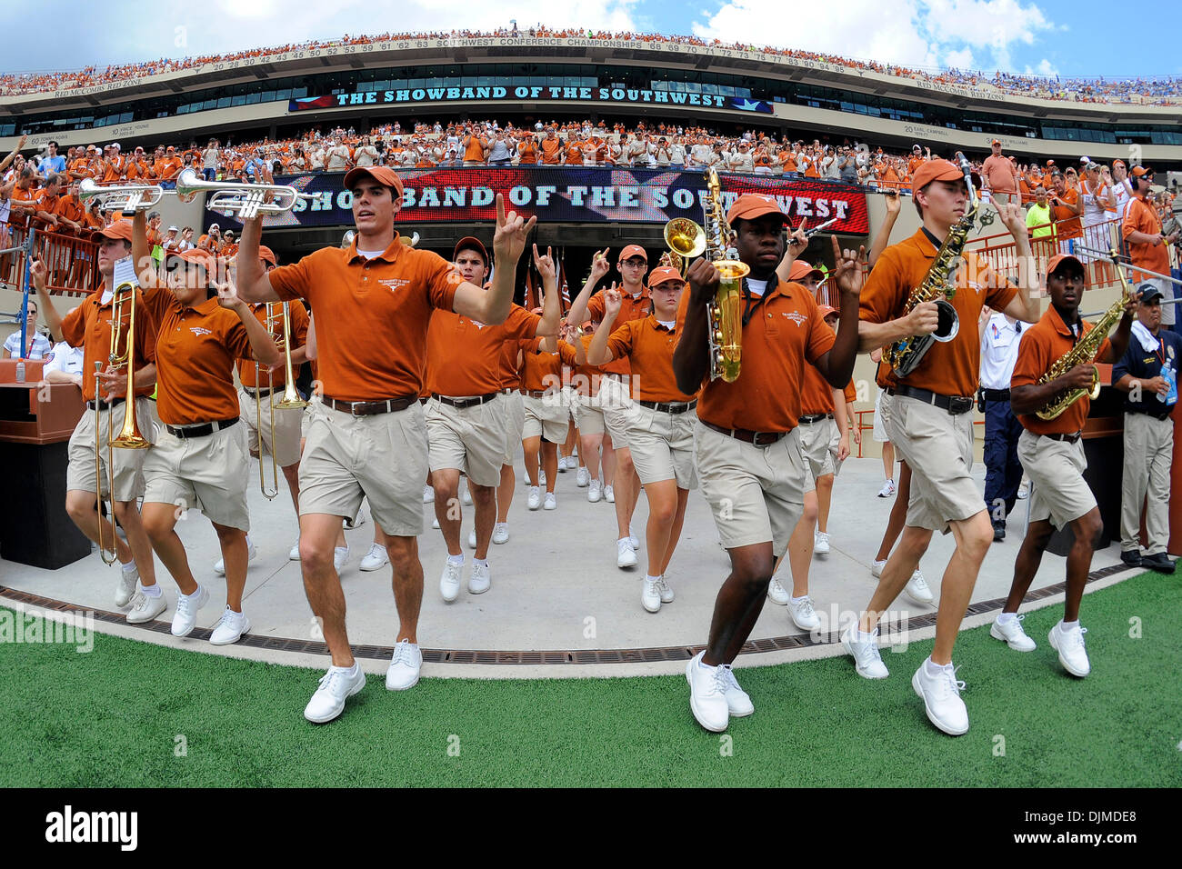 University of texas austin band hi-res stock photography and images - Alamy