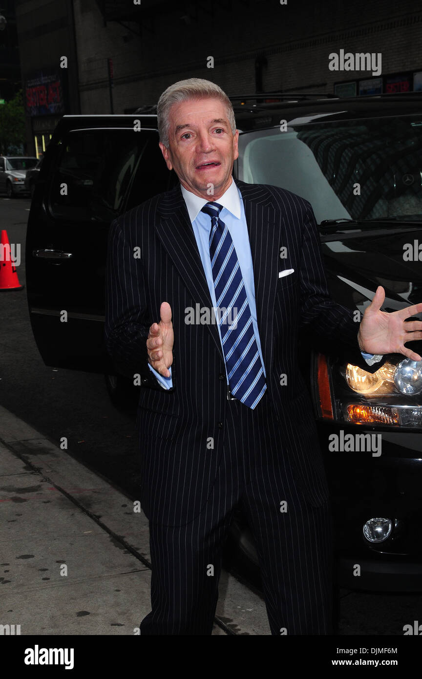 Tom Dreesen Celebrities arrive at Ed Sullivan Theater for 'The Late ...