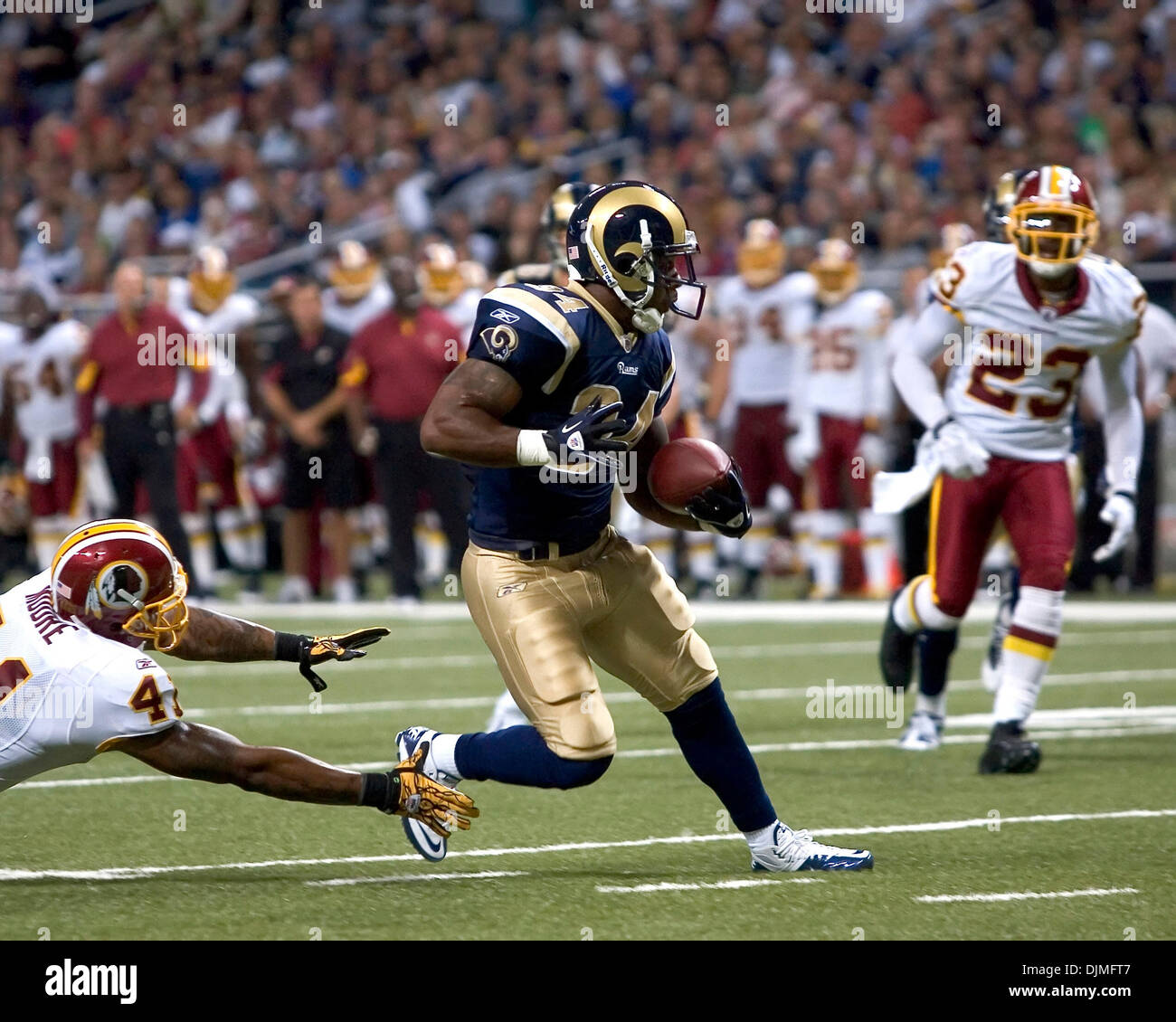 Sep 26, 2010 - St Louis, Missouri, U.S. - St. Louis running back ...