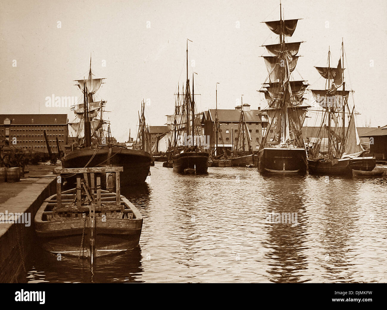 Gloucester Docks Victorian period Stock Photo - Alamy